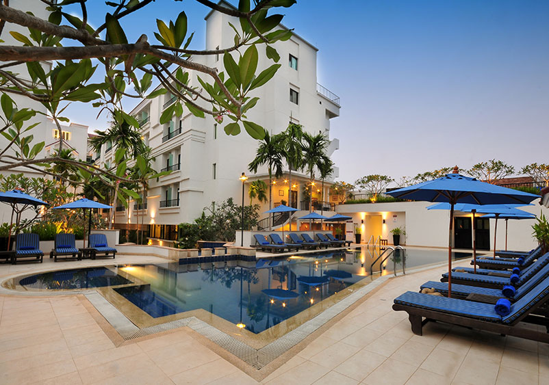 Angkor Tour Highlight to Floating Village - 4 Days | Incredible Asia ...